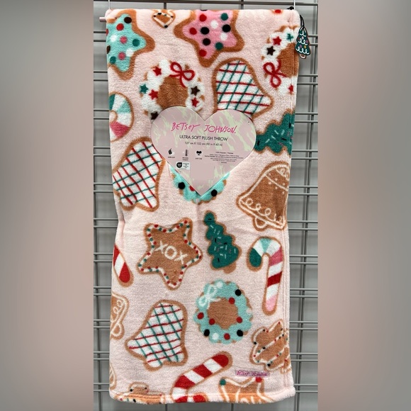 Betsey Johnson | Bedding | Betsey Johnson Christmas Gingerbread Cookies ...